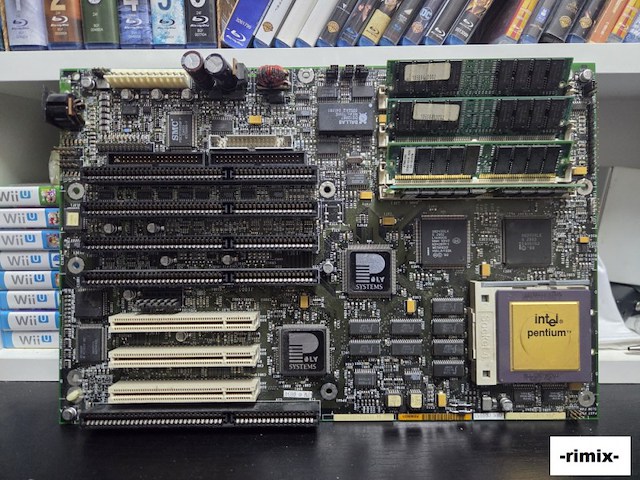 Intel socket 4 polukonfiguracija.