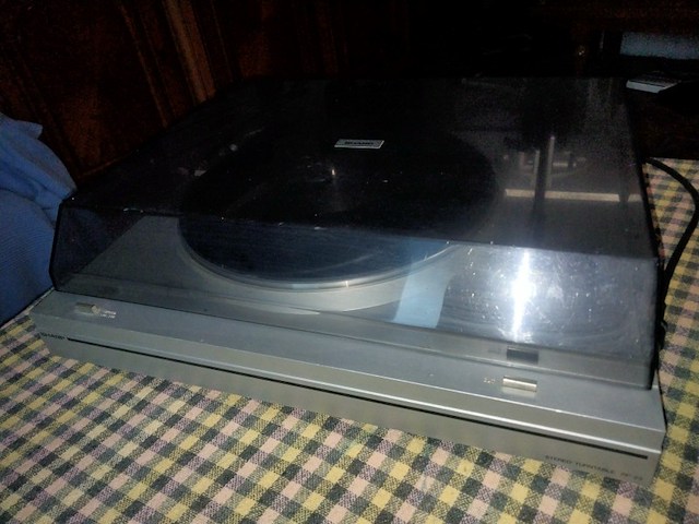 Sharp RP23 Gramofon