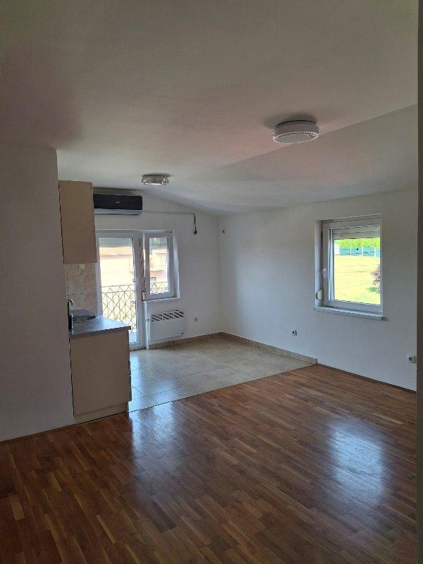 DEČJA, Dvosoban stan na prodaju, 42m2, 88.000€