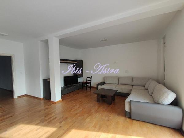 Ruže Jovanović, Četvorosoban stan za izdavanje, 127m2, 720€