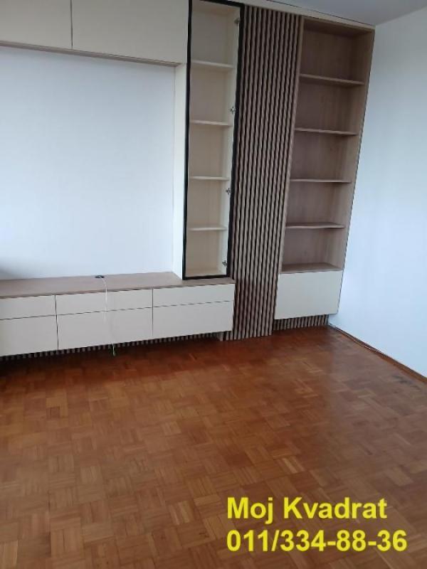 Trosoban stan za izdavanje, 85m2, 650€