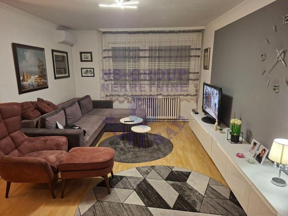 Troiposoban stan na prodaju, 70m2, 226.600€