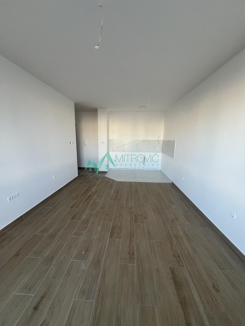 Trosoban stan na prodaju, 65m2, 184.370€