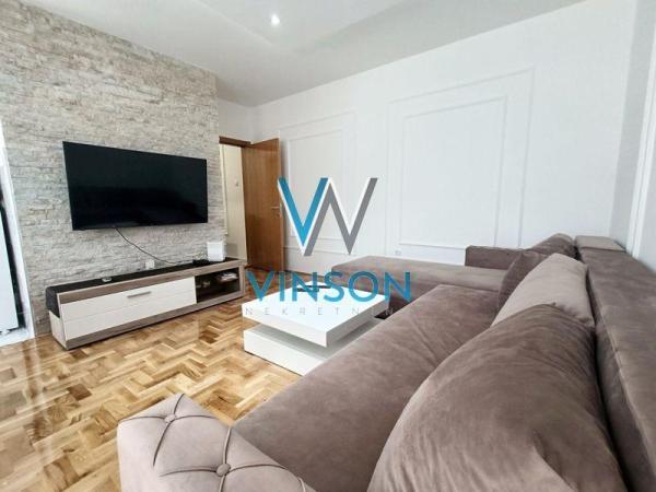 Trg Marije Trandafil, Dvoiposoban stan za izdavanje, 70m2, 650€