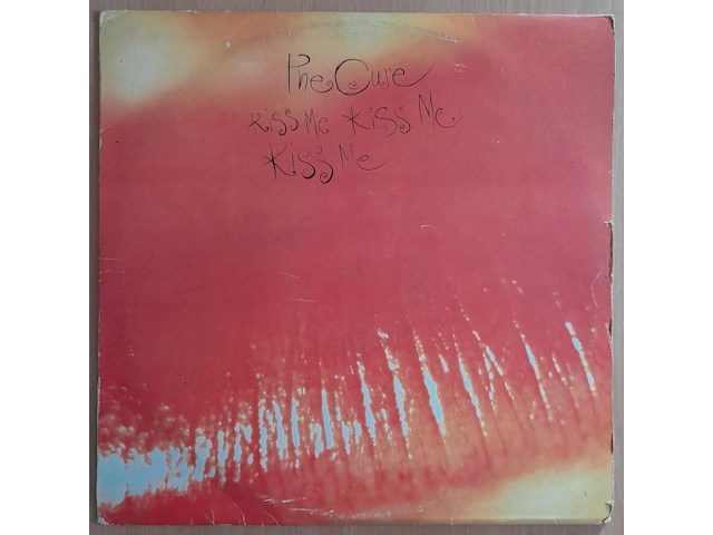 The Cure – Kiss Me Kiss Me Kiss Me