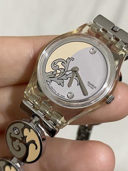      REZZZZ SWATCH SATIC