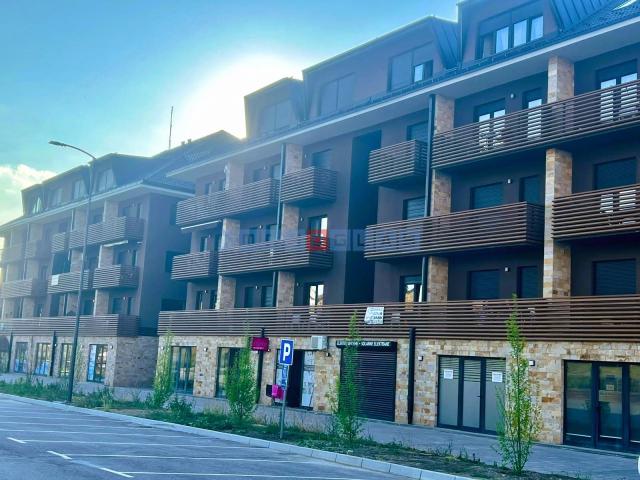 ZLATIBOR - IZDAJE SE LOKAL/POSLOVNI PROSTOR