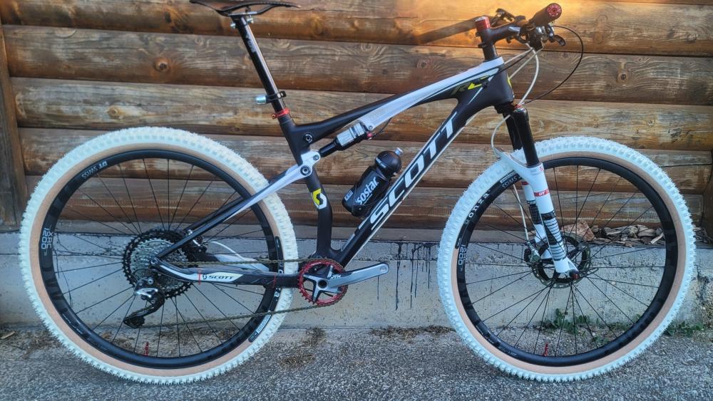 Scott spark rc 29" L,full xtr,dt swiss,tune