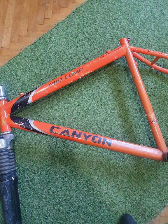 Canyon pro komp sa amortom