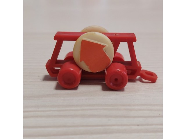 Voz vagon kinder sa strelicom