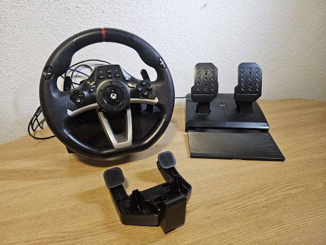 Gaming volan sa pedalama HORI RWO Overdrive xbox One PC