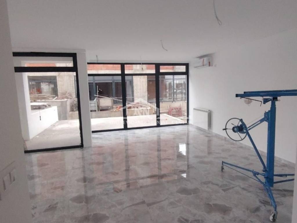 Prodavnica - Poslovni prostor za Prodaja