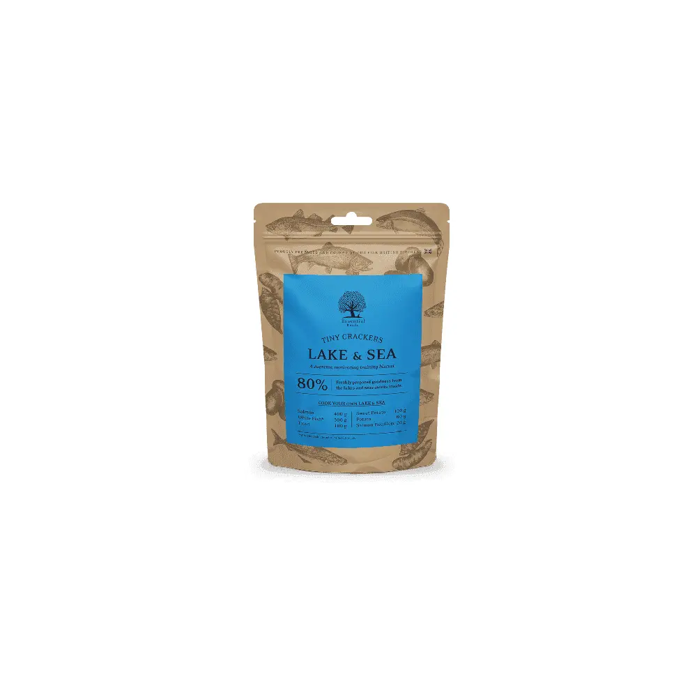 Essential Foods Poslastica za pse za trening, Tiny Crackers Lake & Sea, 80% ribe (losos, bela riba i pastrmka), 100g