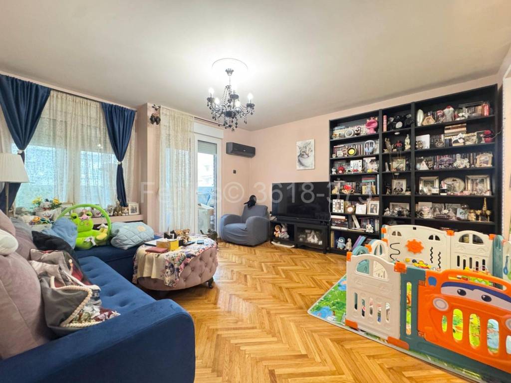Trosobni stan Mileševska, Kalenić - Slavija - Cvetni Trg, Beograd
