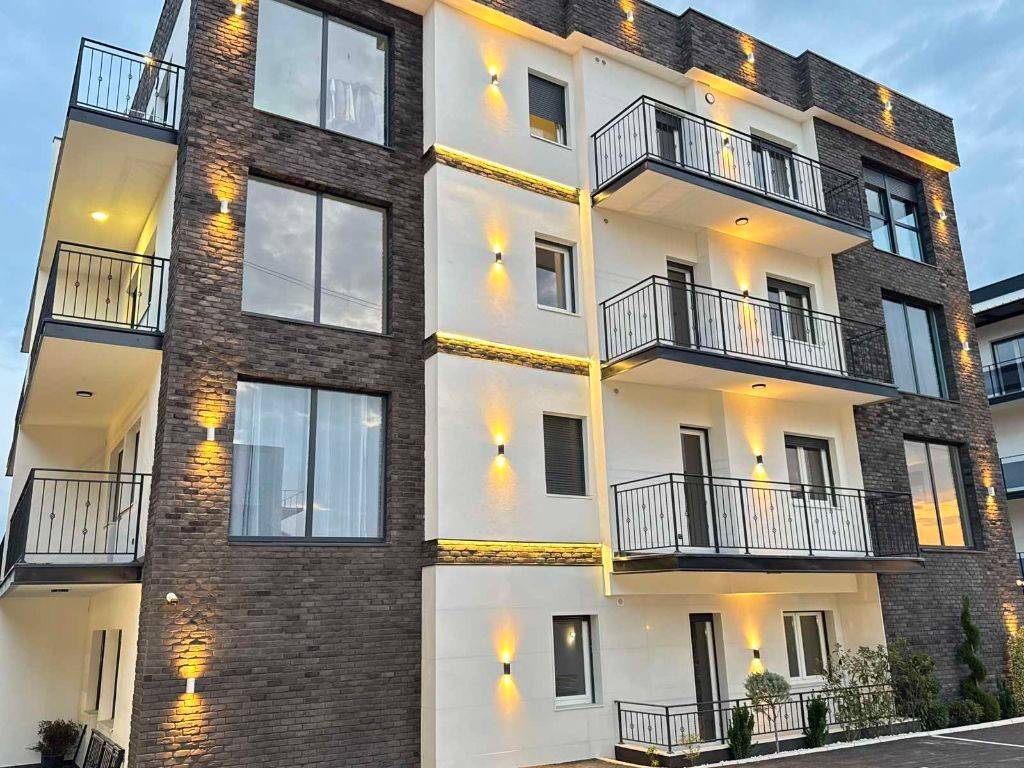 Jednosoban stan Miodraga Petrovića Čkalje 25, Surčin Centar, Beograd