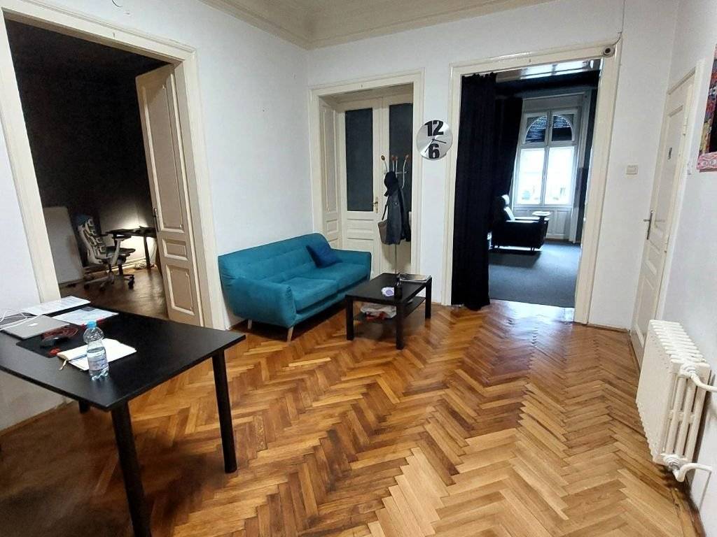 Četvorosobni stan Terazije, Centar - Skupština - Terazije, Beograd