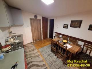 Jednosoban stan Radoja Dakića, Paviljoni - Pariske komune - Ikarus, Beograd