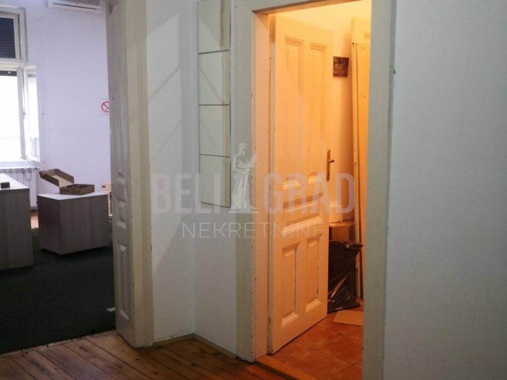 Dvosobni stan Mačvanska, Hram Svetog Save - Neimar - Čubura, Beograd
