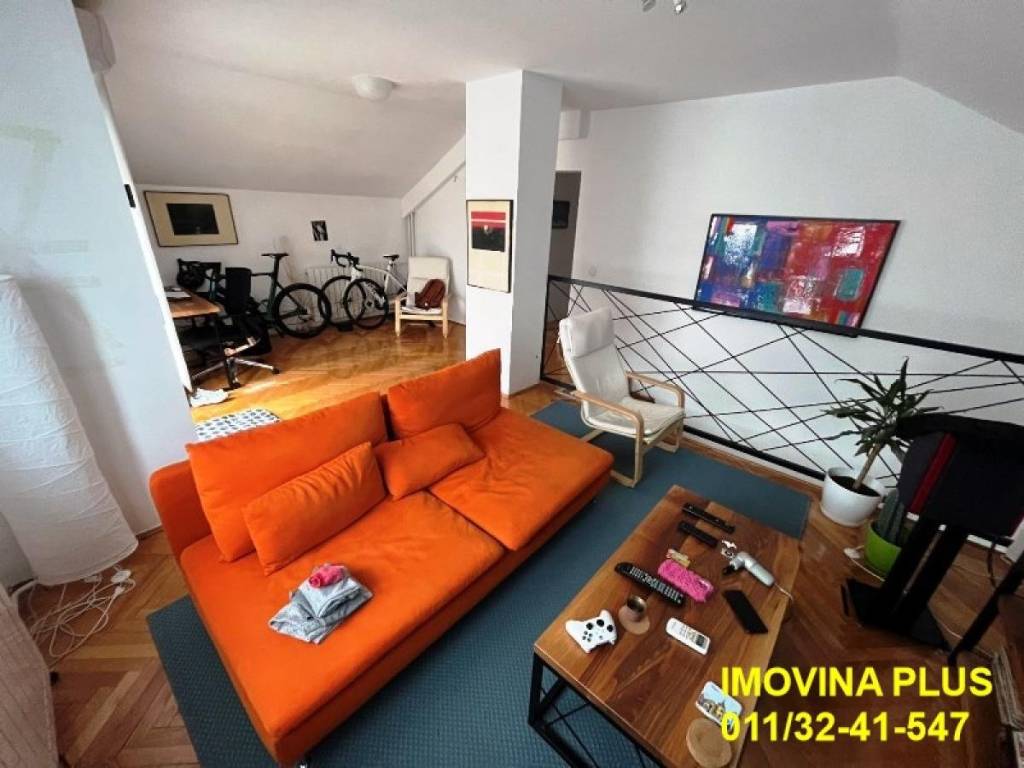 Četvorosobni stan Bogdana Velaševića, Bele Vode, Beograd