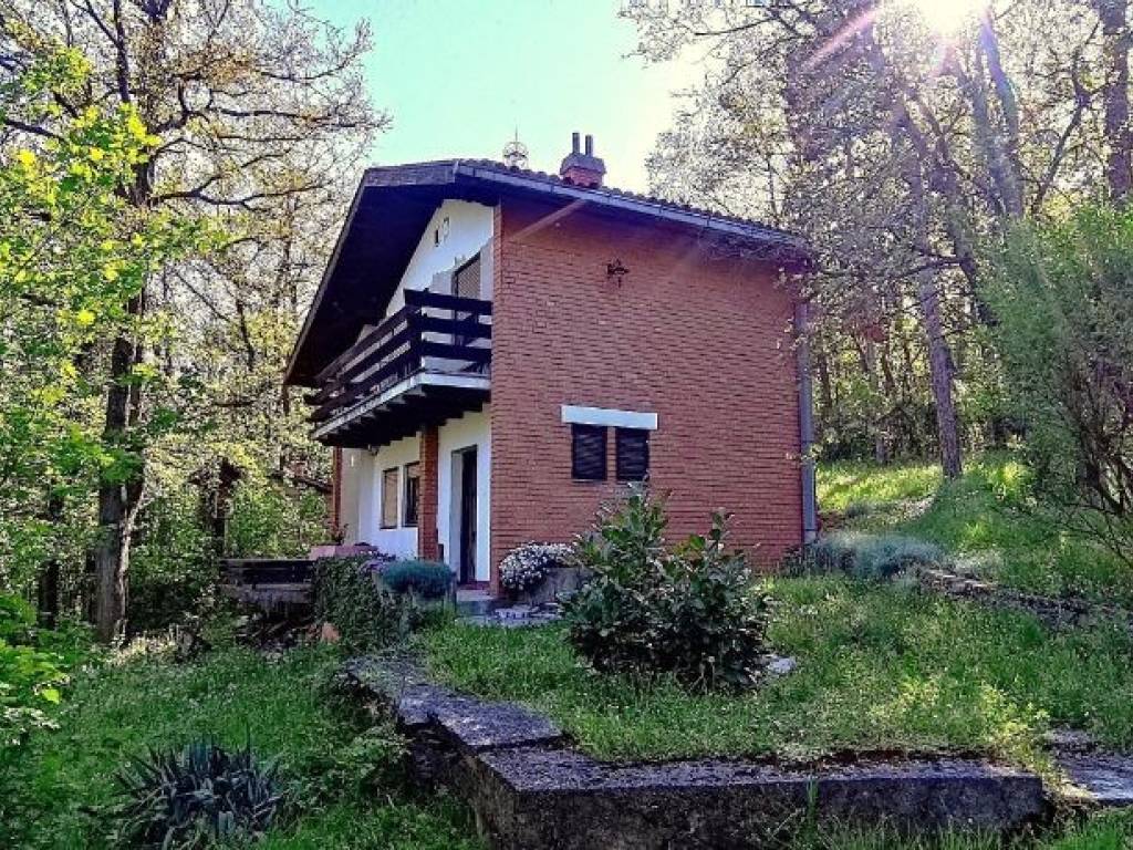 Vikendica 78 m², Nemenikuće, Beograd