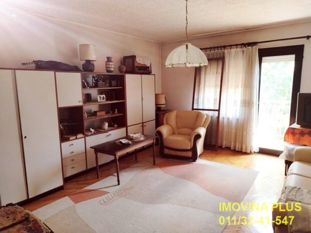 Samostalna porodična vila Ljube Nenadovića, Borča, Beograd