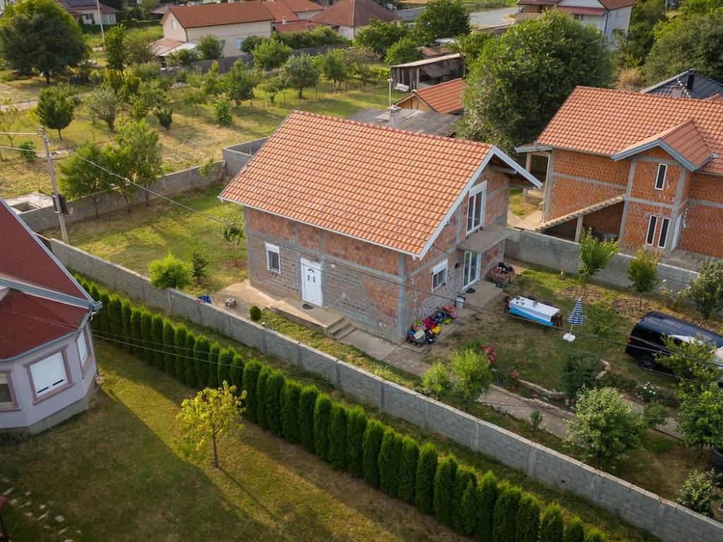 Samostalna porodična vila 177 m², novo, Jakovo - Boljevci - Progar, Beograd