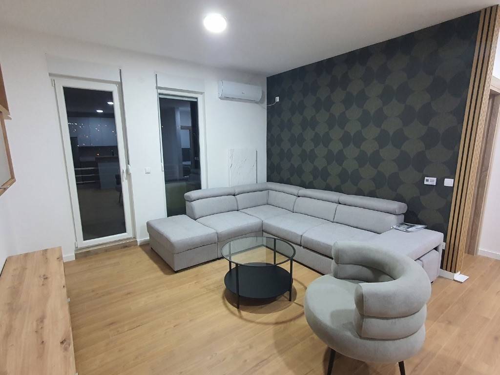 Trosobni stan Patrijarha Pavla, Kaluđerica, Beograd