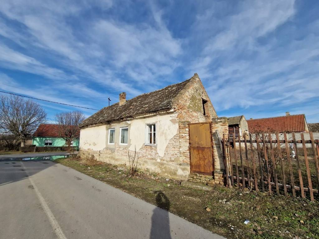 Samostalna porodična vila Nikole Tesle, Gaj, Sumarak, Kovin