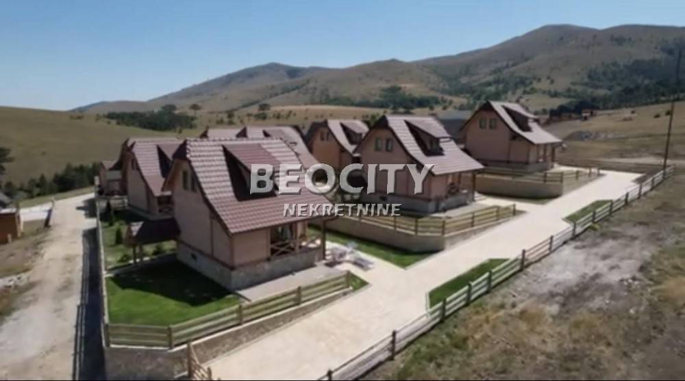 Samostalna porodična vila 72 m², u dobrom stanju, Zlatibor, Čajetina