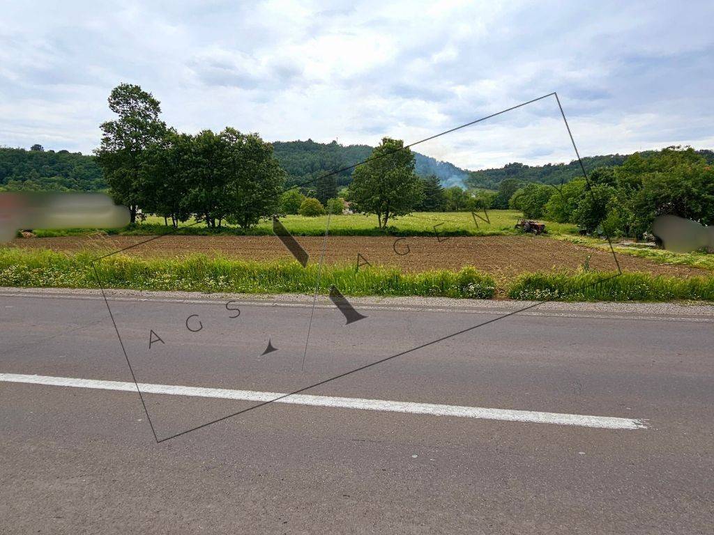 Poljoprivredno zemljište za Prodaja
