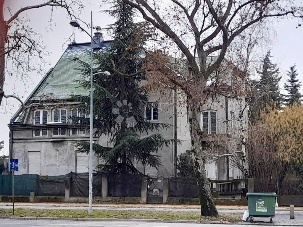 Samostalna porodična vila Futoška, Stari Grad, Novi Sad