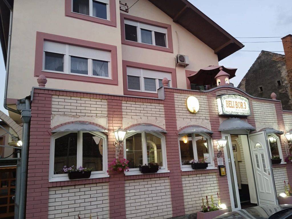 Stan Svetozara Markovića, Centar, Kovin