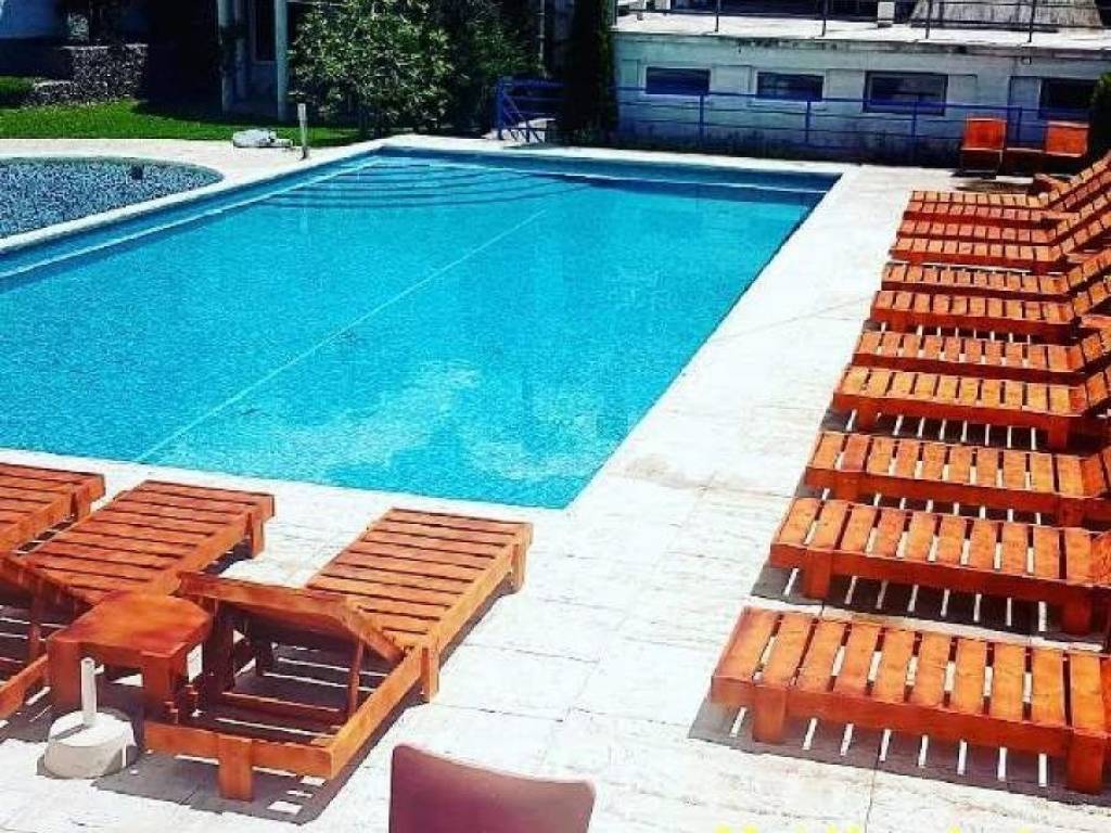 Prodavnica - Poslovni prostor za Izdavanje