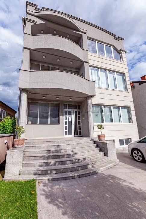 Poslovni prostor za Izdavanje