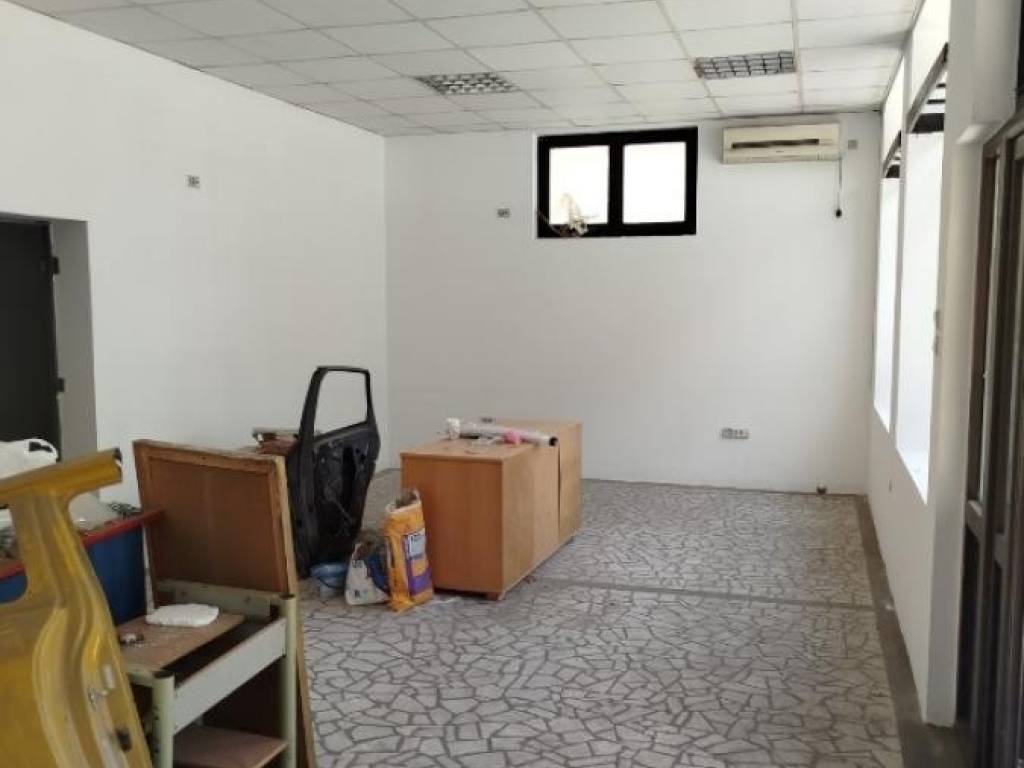 Prodavnica - Poslovni prostor za Izdavanje