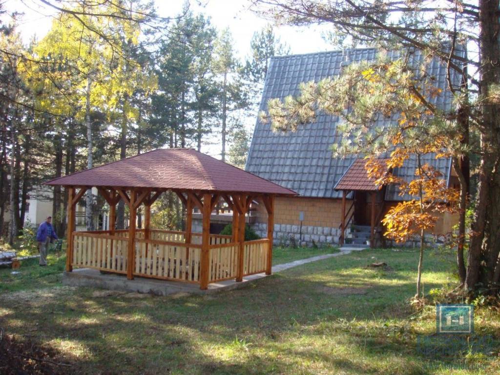 Vikendica, u dobrom stanju, 100 m², Zlatibor, Čajetina
