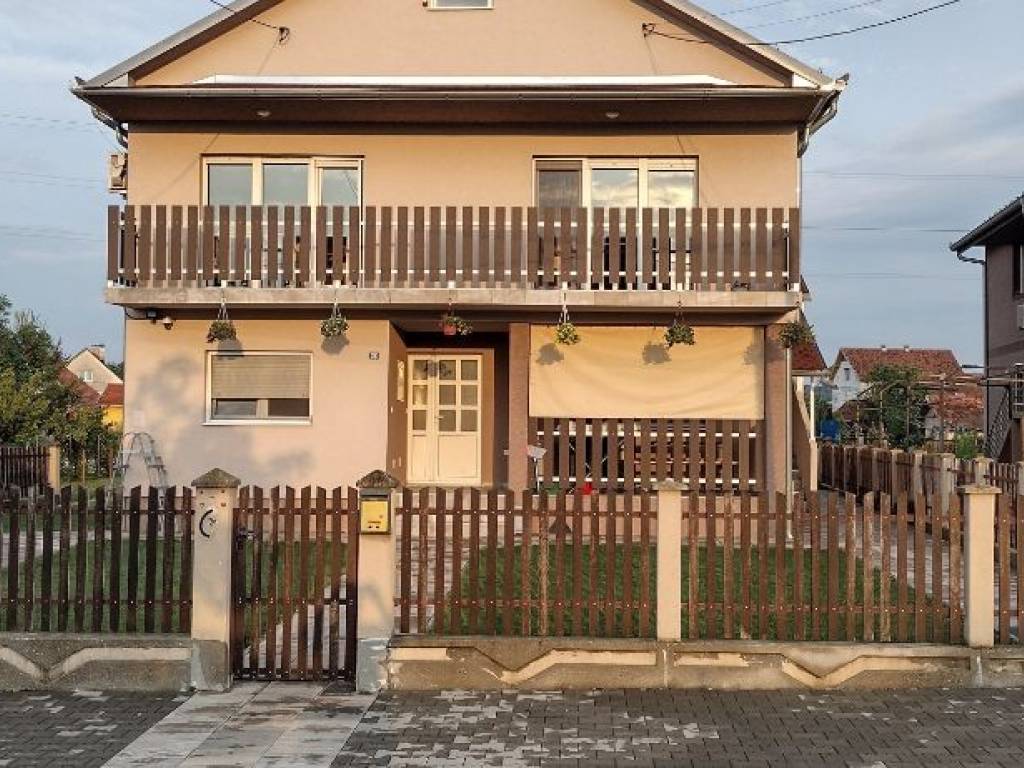 Samostalna porodična vila Deveta Kovanlučka br. 26 nas Kovanluk, Ribnica, Kraljevo