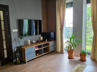 Samostalna porodična vila 90 m², odlično stanje, Centar, Stara Pazova