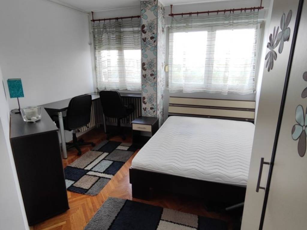 Dvosobni stan Gagarinova, Železnička stanica - Banatić, Novi Sad