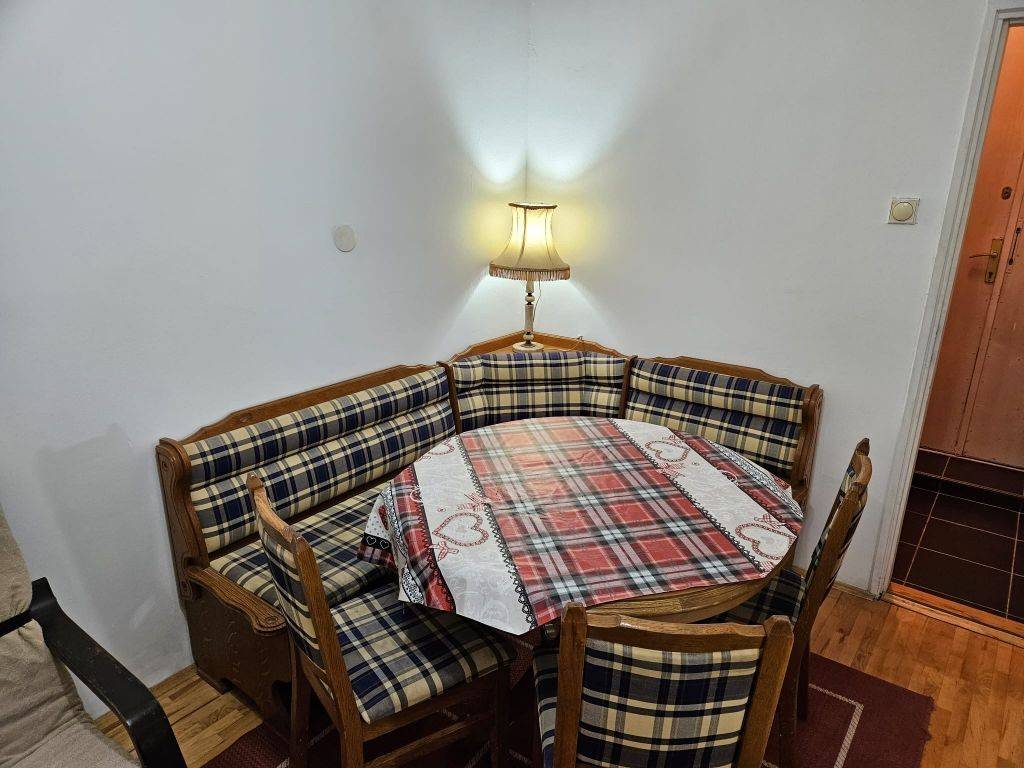 Dvosobni stan Jasmina 41, Kumodraž, Beograd