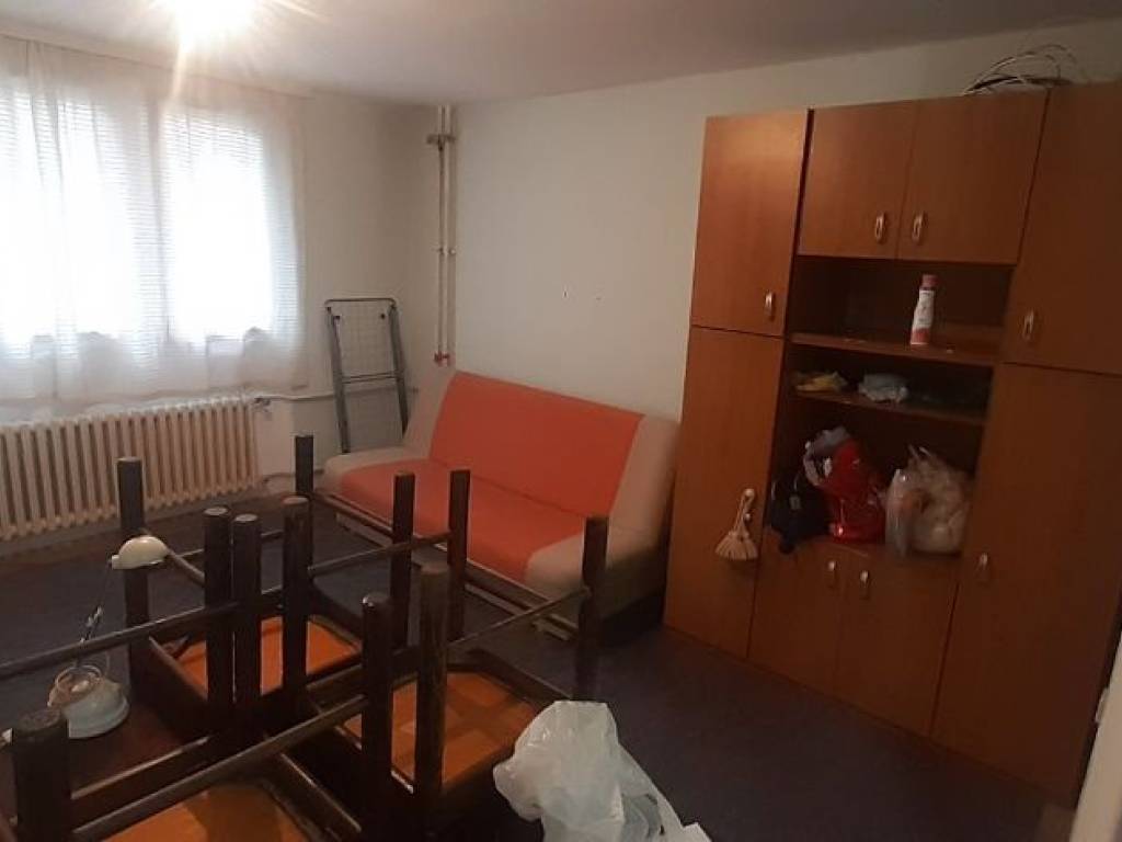 Jednosoban stan Vizantijski bulevar, Bulevar Nemanjića - Dom zdravlja - Bulevar zona III, Niš