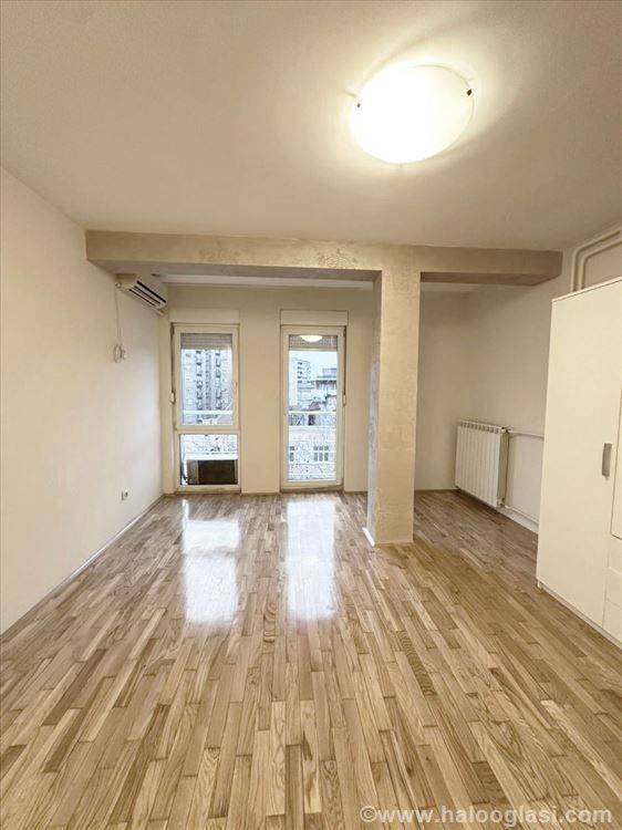 Jednosoban stan Bulevar Oslobodjenja, Kalenić - Slavija - Cvetni Trg, Beograd