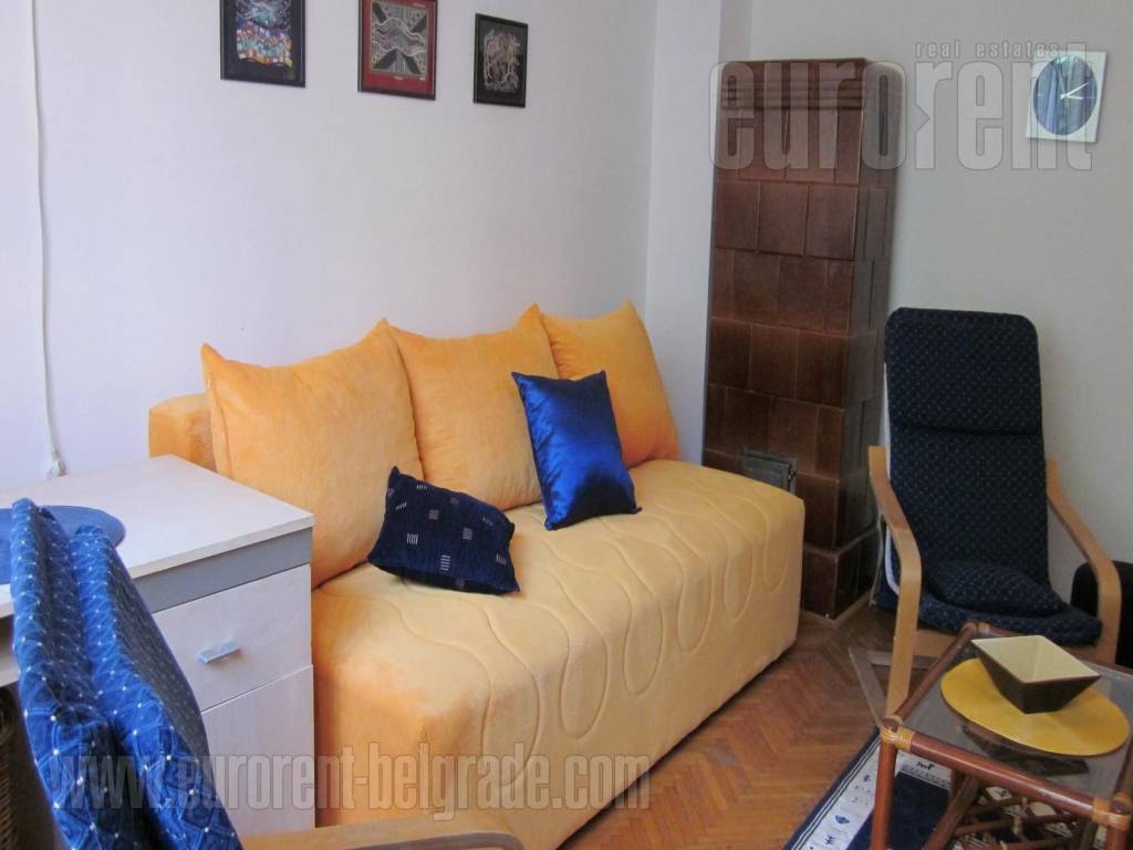 Dvosobni stan u dobrom stanju, prvi sprat, Palilula Centar - Tašmajdan - Pravni fakultet, Beograd