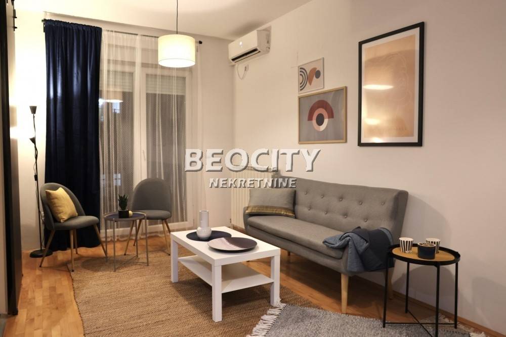 Trosobni stan novo, drugi sprat, Bulbulder - Slavujev Venac, Beograd