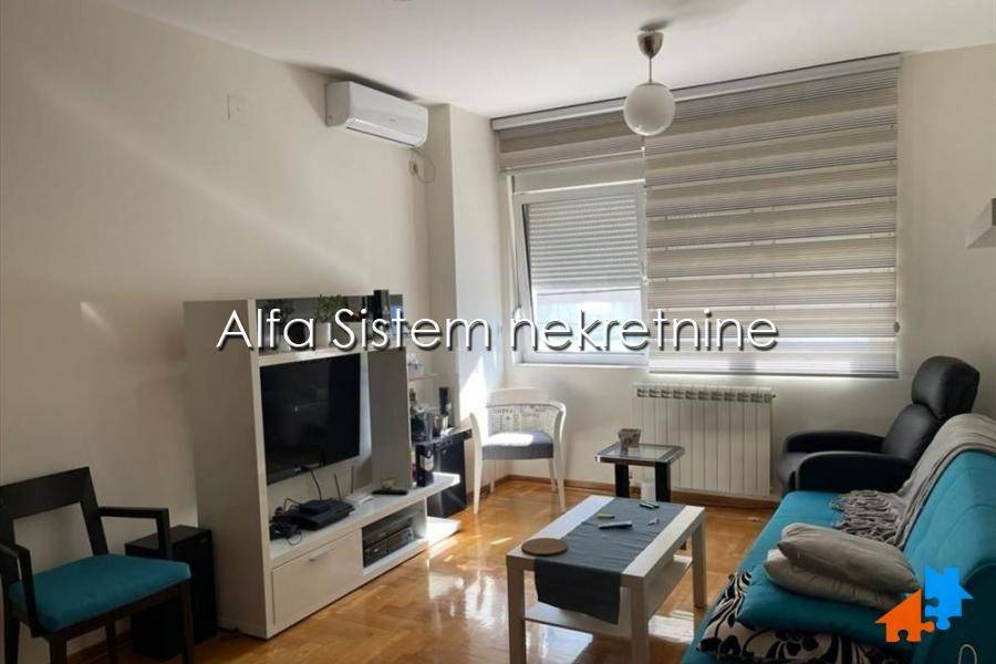 Dvosobni stan novo, prvi sprat, Crveni Krst - Južni bulevar, Beograd
