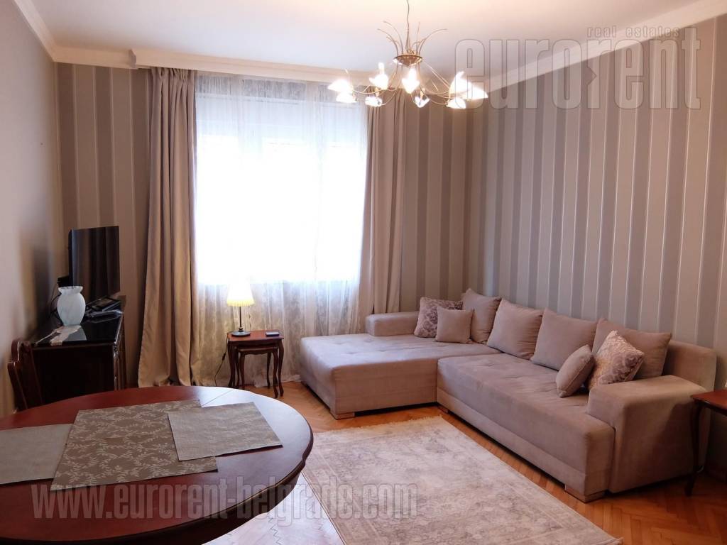 Trosobni stan u dobrom stanju, drugi sprat, Kalenić - Slavija - Cvetni Trg, Beograd