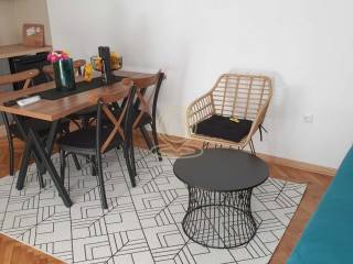 Trosobni stan novo, prvi sprat, Centar - Novi Bulevar, Novi Sad