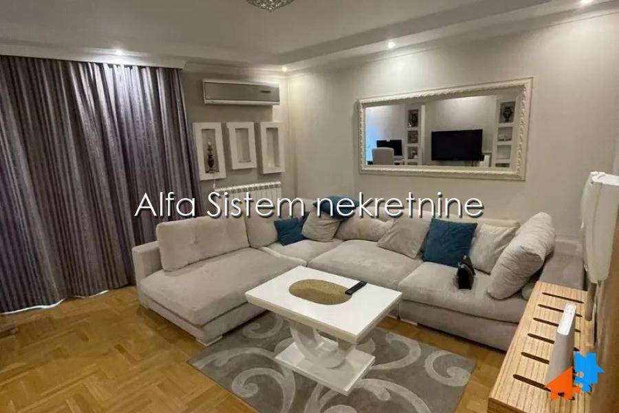 Dvosobni stan novo, Hram Svetog Save - Neimar - Čubura, Beograd