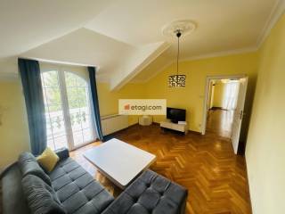 Trosobni stan prvi sprat, Beograd