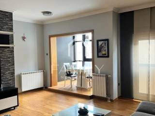 Trosobni stan drugi sprat, Novi Sad